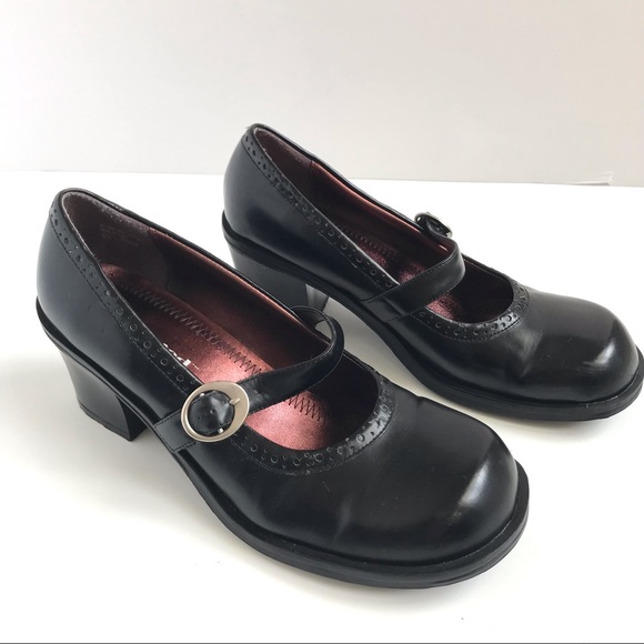Unlisted | Shoes | Vintage 9s Y2k Black Mary Jane Chunky Heel Unlisted 95 | Poshmark